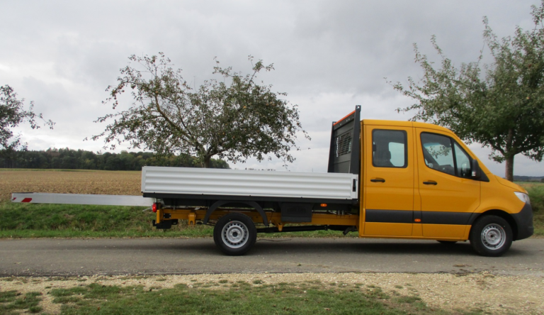 MAXBOX® Slim an Mercedes Doppelkabine - Klingler Fahrzeugtechnik